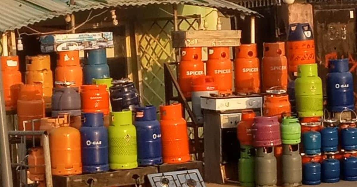How to Effectively Use Cooking Gas - Experts Containers